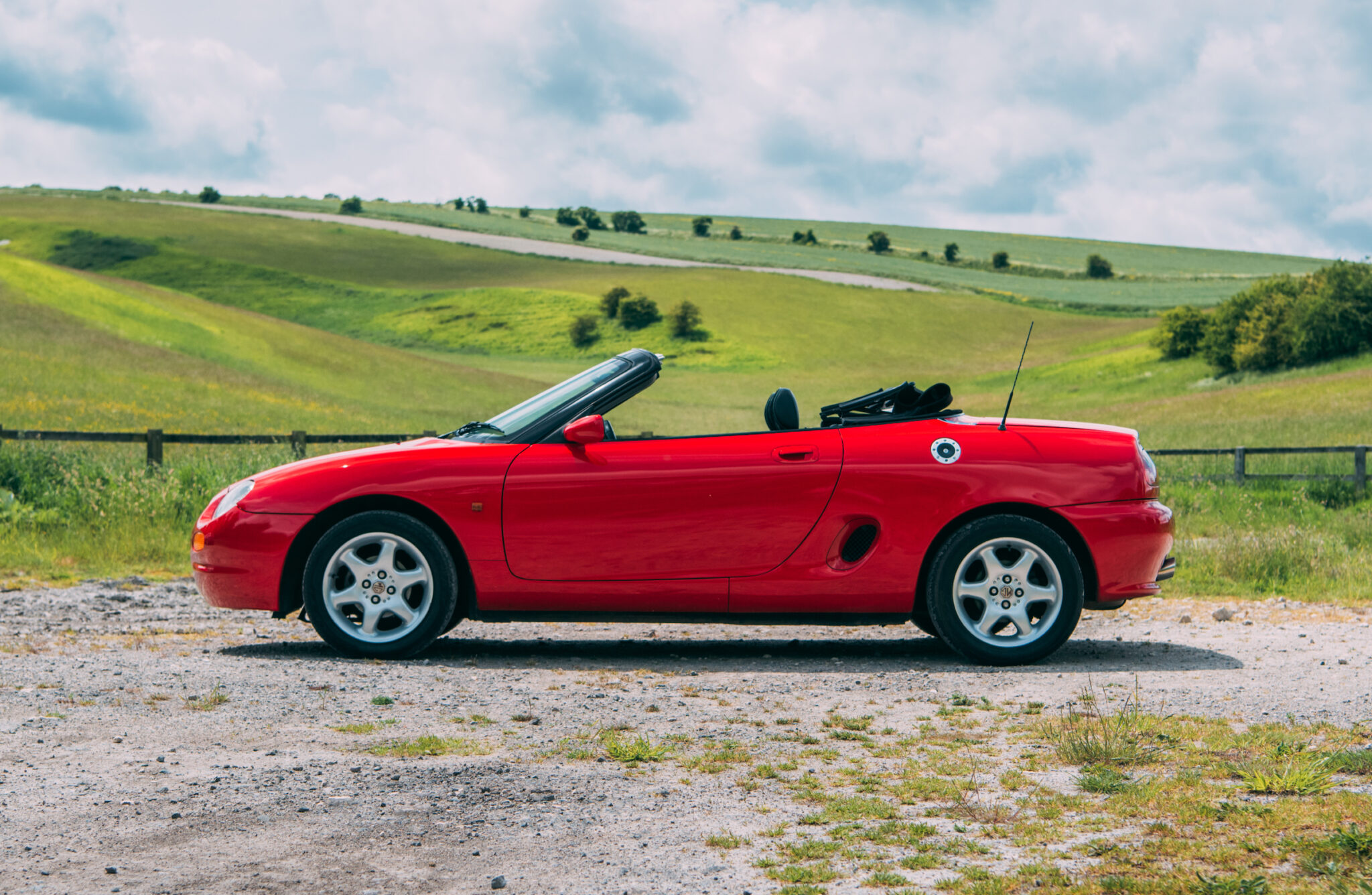 MGF: su historia completa y curiosidades. – Todos los coches y marcas ...